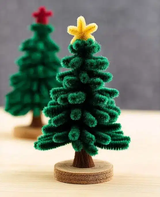 Pipe Cleaner Christmas Tree